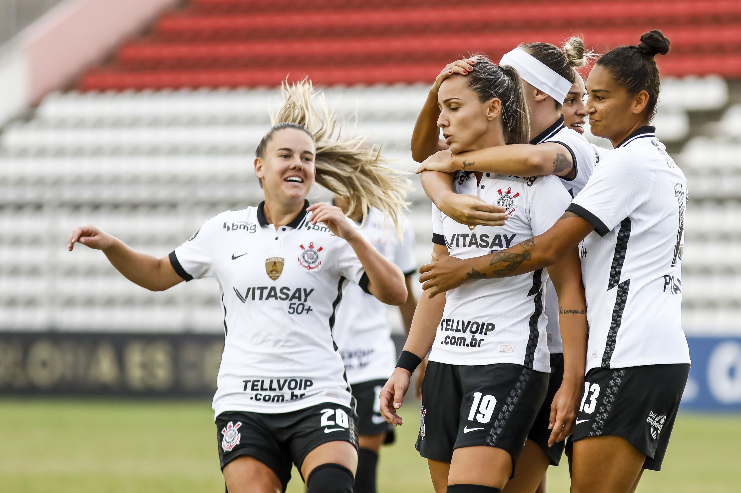 Corinthians e Santiago Morning reeditam quartas de final da ...