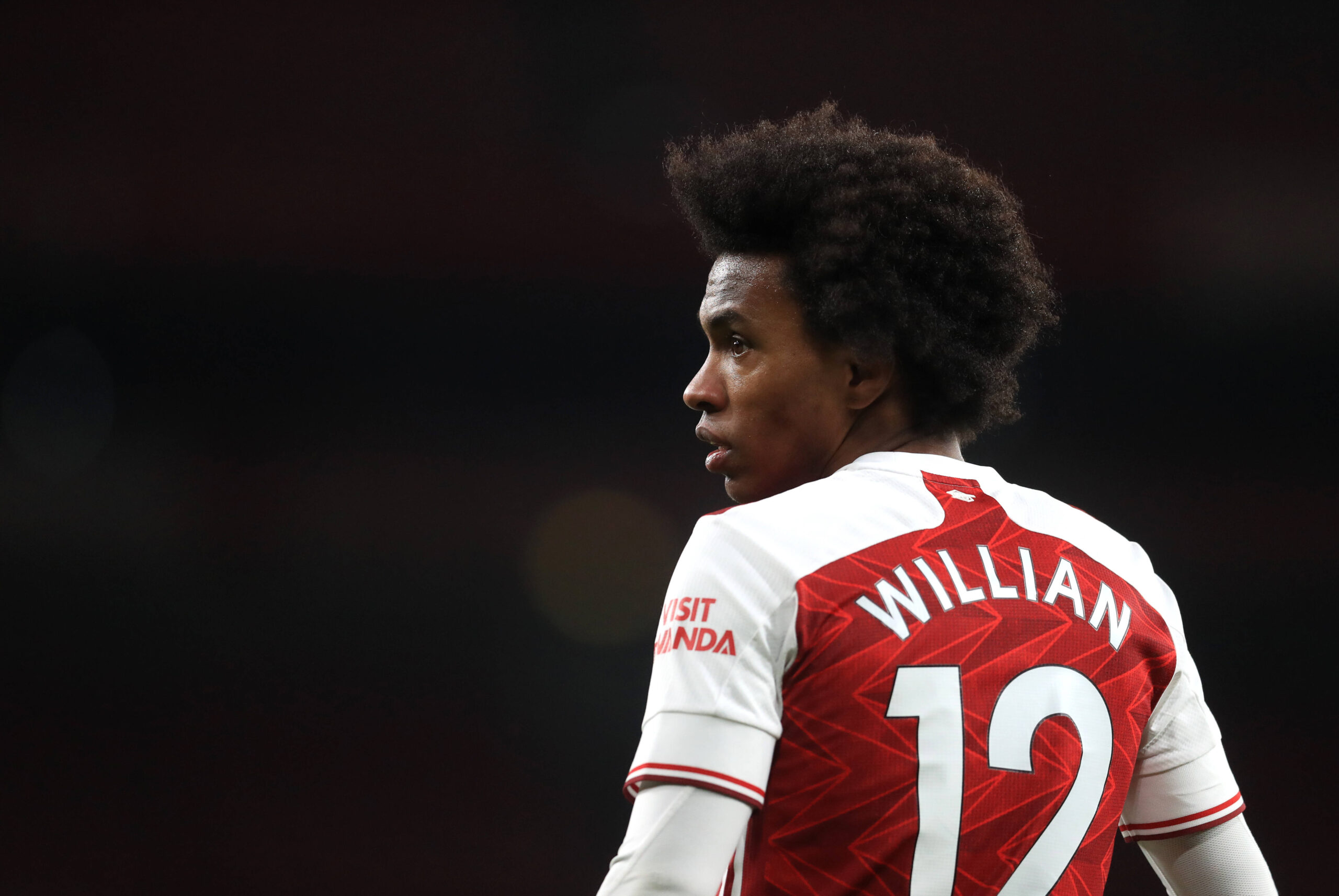 Willian rescinde seu contrato com o Arsenal e fica livre para assinar ...