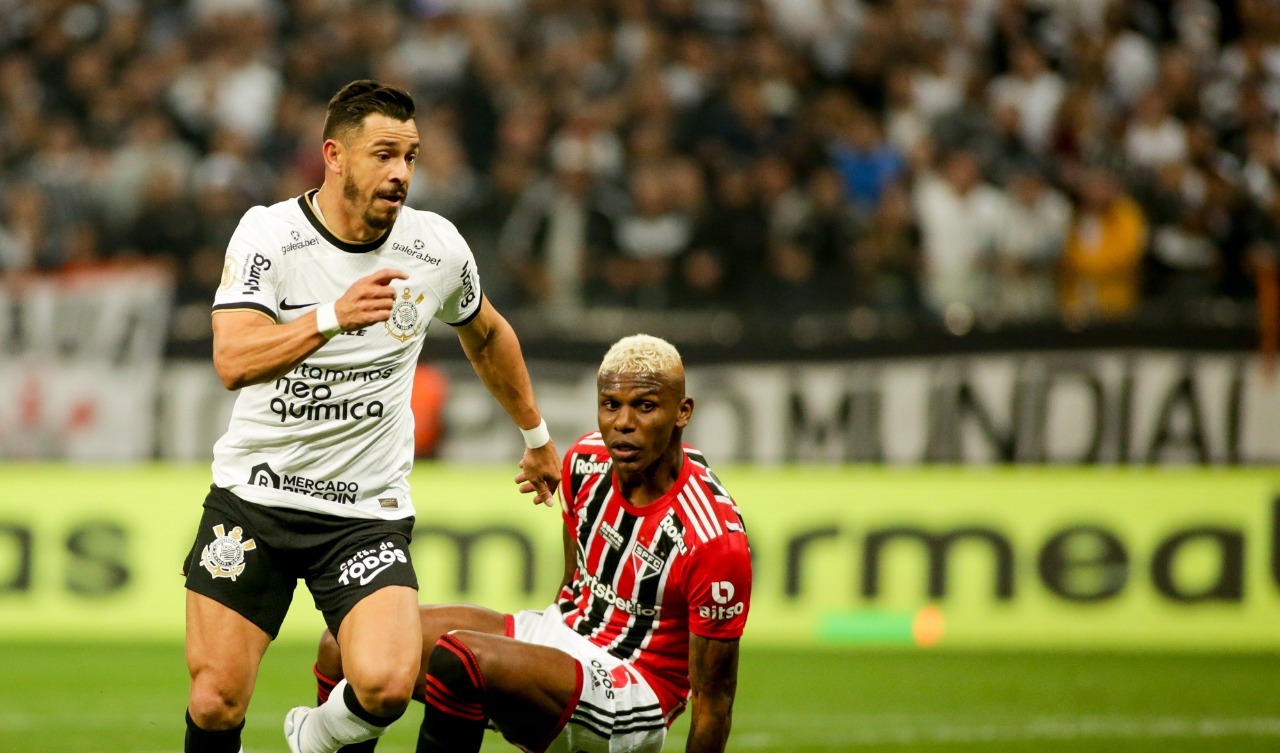 Onde assistir? Corinthians e São Paulo fazem clássico em posições ...