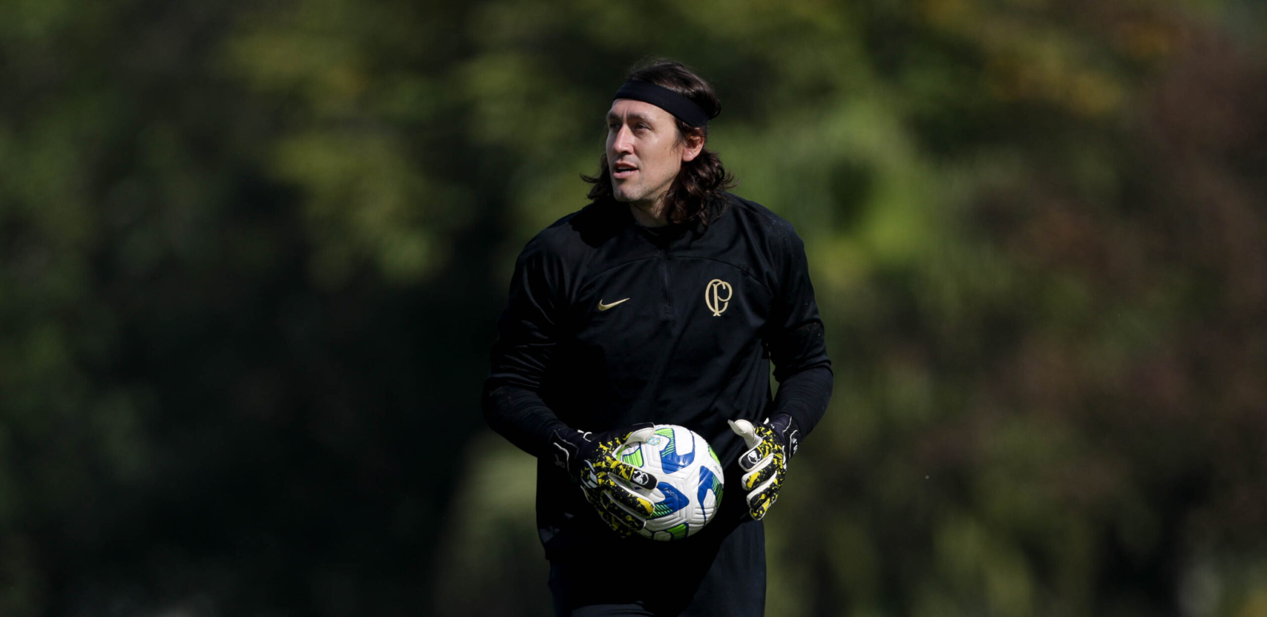 Cássio faz defesas importantes e termina derrota do Corinthians com ...