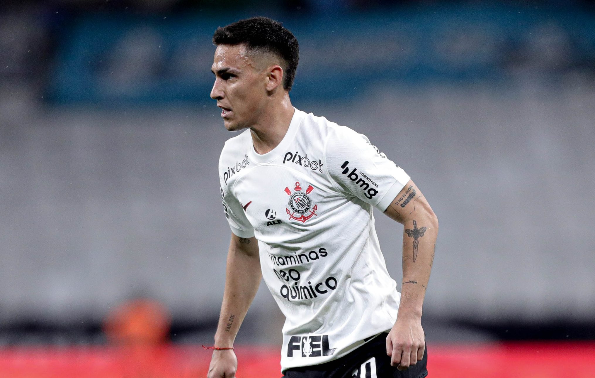 Dois meses após sua chegada, Matías Rojas completa dez jogos pelo ...