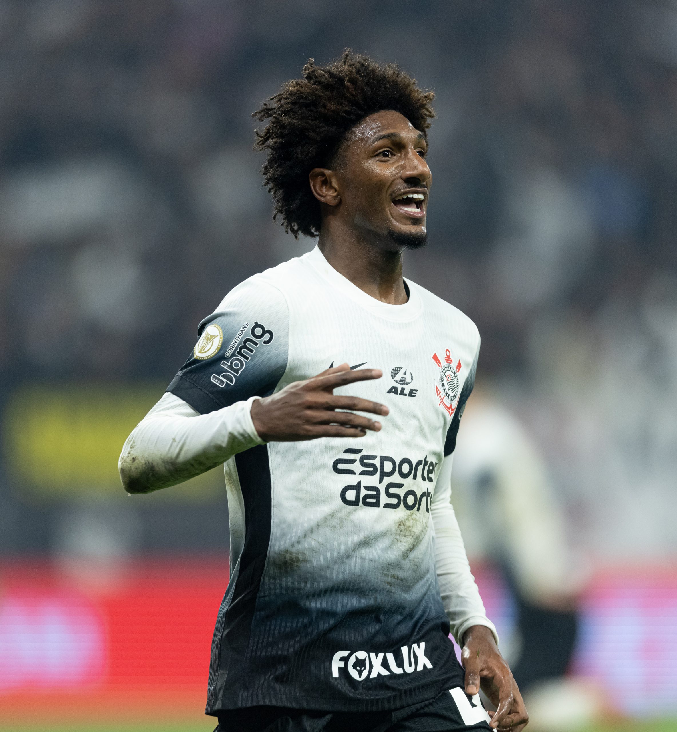 Talles Magno soma bons números em estreia no Corinthians - Central do Timão