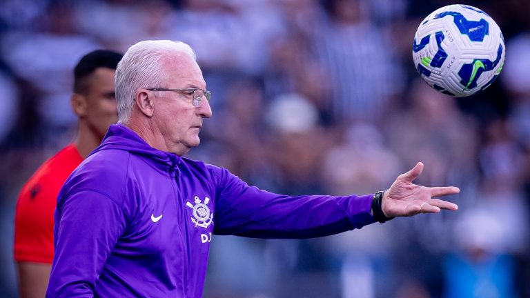 Corinthians aposta no histórico vencedor de Dorival Júnior para superar ...